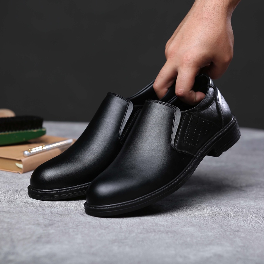 حذاء رجالي 103