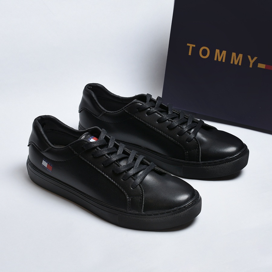 Tommy Shoes